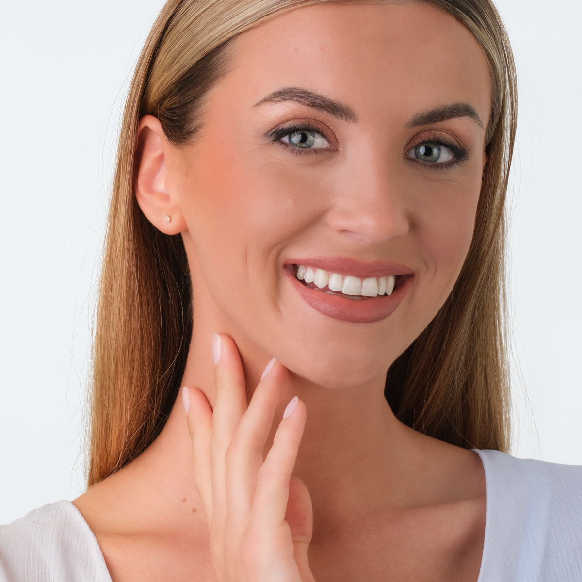 Best Earrings For Sensitive Ears | Simply Whispers